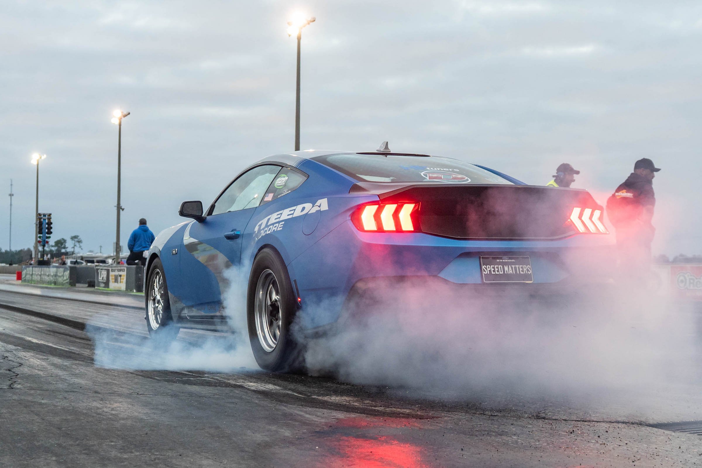 Blue Oval Drag Racers Battled At The Spring Break Ford Nationals